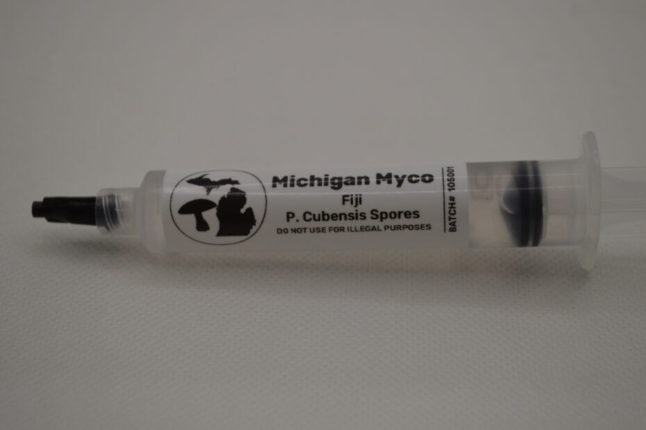 Fiji Cubensis Spore Syringe - 11cc - Michigan Myco